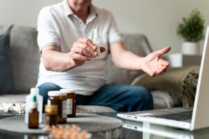 Understanding Opioid Use Disorder (OUD): Causes, Symptoms, and ...