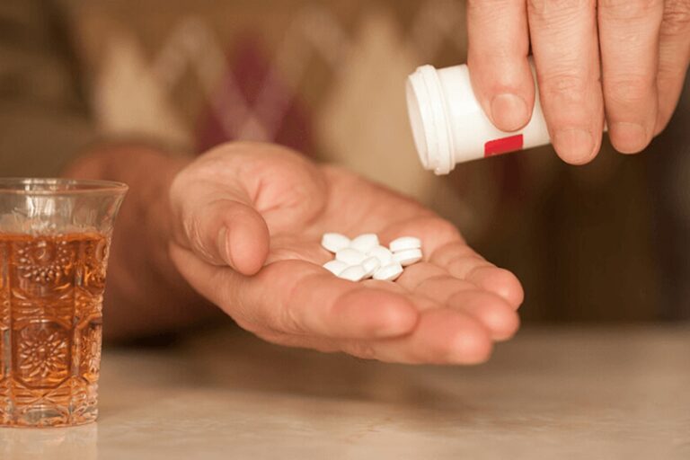 Mixing Hydrocodone With Alcohol: What You Need To Know